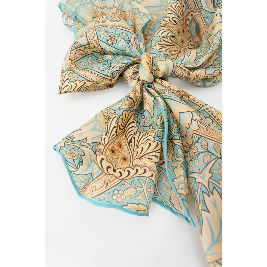 Morris Windrush Habotai Scarf – Fox & Chave